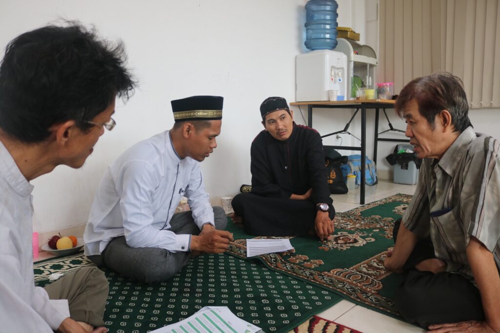 MABIT MUALLAF DOMPET DHUAFA – INTERNATIONAL MUALLAF CENTER MASJID AGUNG ... MABIT MUALLAF DOMPET DHUAFA – INTERNATIONAL MUALLAF CENTER MASJID AGUNG ...